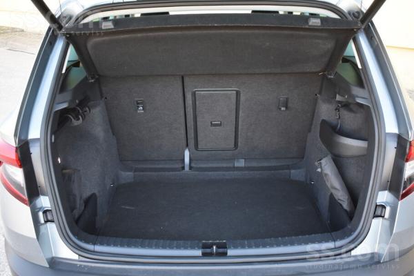 Pelēks Skoda Karoq 2019 Talsi, ar dzinēja tilpumu 2.00 L un nobraukumu 83 tūkst. km par 17500 €, foto 9 vietnē AUTOMOTO.COM.LV