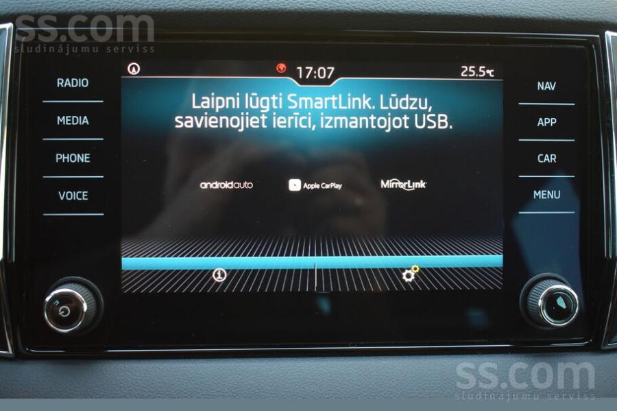 Grey Skoda Karoq 2019 in Talsi, with an engine capacity of 2.00 L and mileage of 83 thousand km for 17500 €, photo 22 on AUTOMOTO.COM.LV