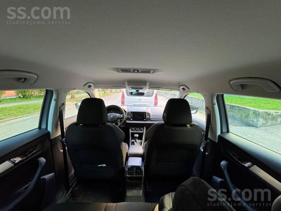Pelēks Skoda Karoq 2019 Rīga, ar dzinēja tilpumu 1.50 L un nobraukumu 43 tūkst. km par 18000 €, foto 6 vietnē AUTOMOTO.COM.LV