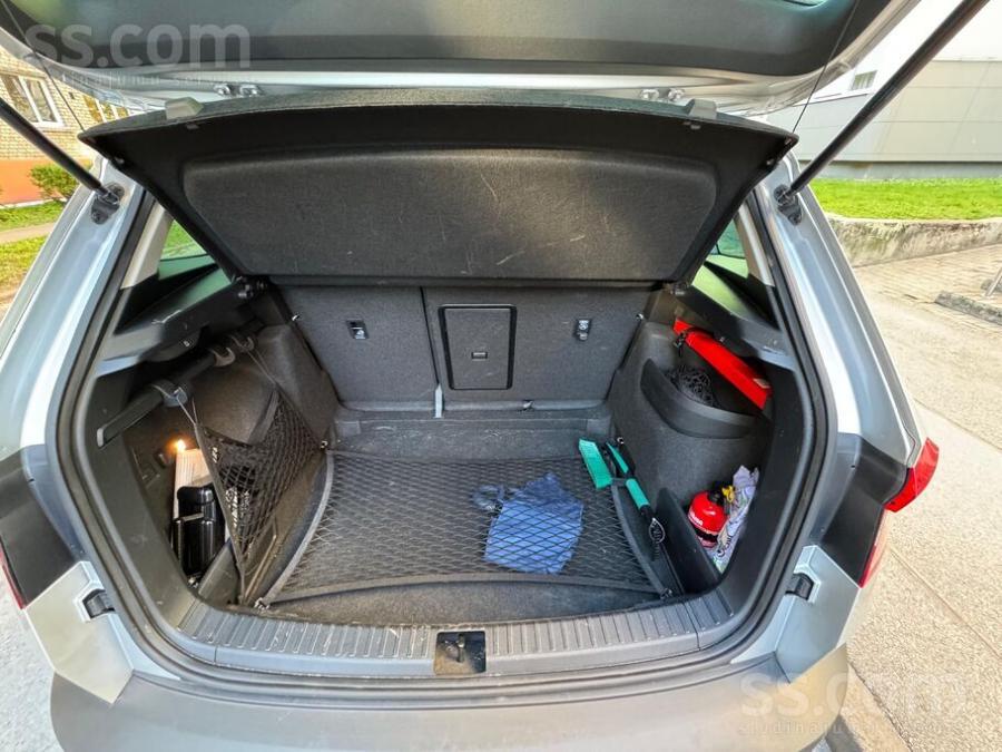 Pelēks Skoda Karoq 2019 Rīga, ar dzinēja tilpumu 1.50 L un nobraukumu 43 tūkst. km par 18000 €, foto 10 vietnē AUTOMOTO.COM.LV