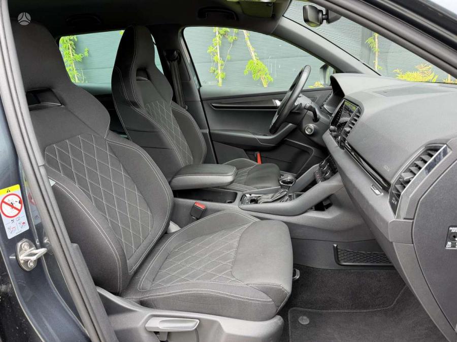 Pelēks Skoda Karoq 2019 Viļņa, ar dzinēja tilpumu 1.50 L un nobraukumu 196 tūkst. km par 16999 €, foto 17 vietnē AUTOMOTO.COM.LV