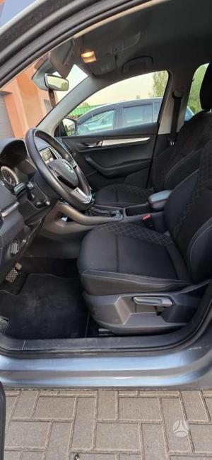 Pelēks Skoda Karoq 2019 Kauņa, ar dzinēja tilpumu 1.60 L un nobraukumu 300 tūkst. km par 10500 €, foto 15 vietnē AUTOMOTO.COM.LV