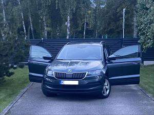 Grey Skoda Karoq 2019 in Vilnius, with an engine capacity of 1.60 L and mileage of 207 thousand km for 13200 €, photo 4 on AUTOMOTO.COM.LV