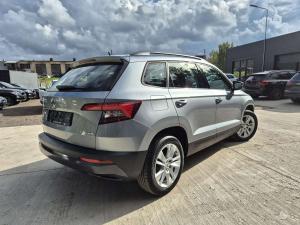 Pelēks Skoda Karoq 2019 Utena, ar dzinēja tilpumu 1.50 L un nobraukumu 176 tūkst. km par 13990 €, foto 4 vietnē AUTOMOTO.COM.LV