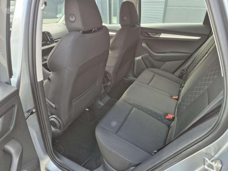 Pelēks Skoda Karoq 2019 Utena, ar dzinēja tilpumu 1.50 L un nobraukumu 176 tūkst. km par 13990 €, foto 26 vietnē AUTOMOTO.COM.LV