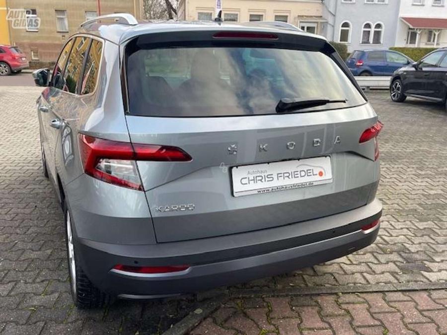 Grey Skoda Karoq 2020 in Kaunas, with an engine capacity of 1.50 L and mileage of 43 thousand km for 24439 €, photo 18 on AUTOMOTO.COM.LV