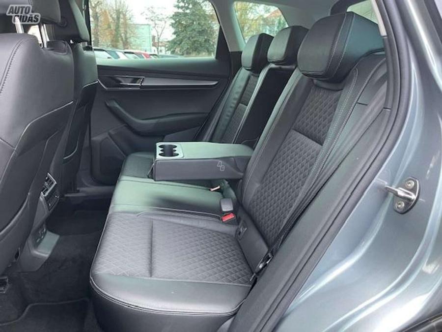 Grey Skoda Karoq 2020 in Kaunas, with an engine capacity of 1.50 L and mileage of 43 thousand km for 24439 €, photo 23 on AUTOMOTO.COM.LV