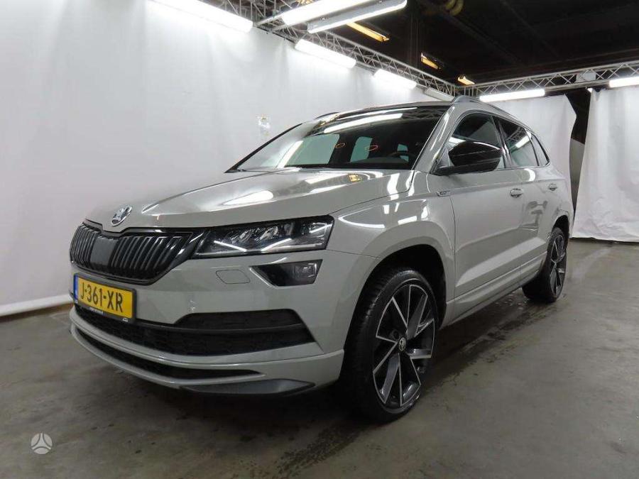 Pelēks Skoda Karoq 2020 Kauņa, ar dzinēja tilpumu 1.50 L un nobraukumu 219 tūkst. km par 16999 €, foto 1 vietnē AUTOMOTO.COM.LV