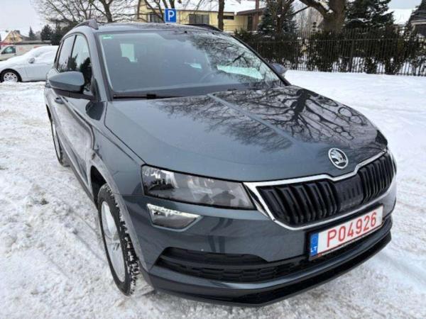 Grey Skoda Karoq 2020 in Kaunas, with an engine capacity of 1.50 L and mileage of 161 thousand km for 17100 €, photo 3 on AUTOMOTO.COM.LV