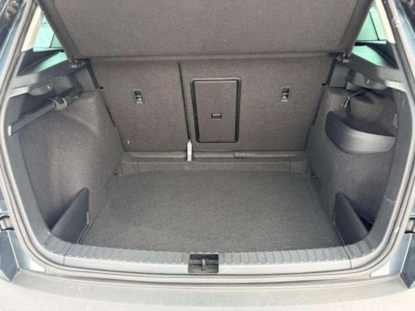 Pelēks Skoda Karoq 2020 Kauņa, ar dzinēja tilpumu 1.50 L un nobraukumu 161 tūkst. km par 17100 €, foto 11 vietnē AUTOMOTO.COM.LV