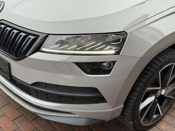 Pelēks Skoda Karoq 2020 Šauļi, ar dzinēja tilpumu 1.50 L un nobraukumu 193 tūkst. km par 18290 €, foto 2 vietnē AUTOMOTO.COM.LV