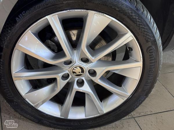 Pelēks Skoda Karoq 2020 Avižieniai, ar dzinēja tilpumu 1.50 L un nobraukumu 145 tūkst. km par 18500 €, foto 4 vietnē AUTOMOTO.COM.LV