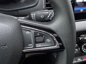 Pelēks Skoda Karoq 2020 Avižieniai, ar dzinēja tilpumu 1.50 L un nobraukumu 145 tūkst. km par 18500 €, foto 19 vietnē AUTOMOTO.COM.LV