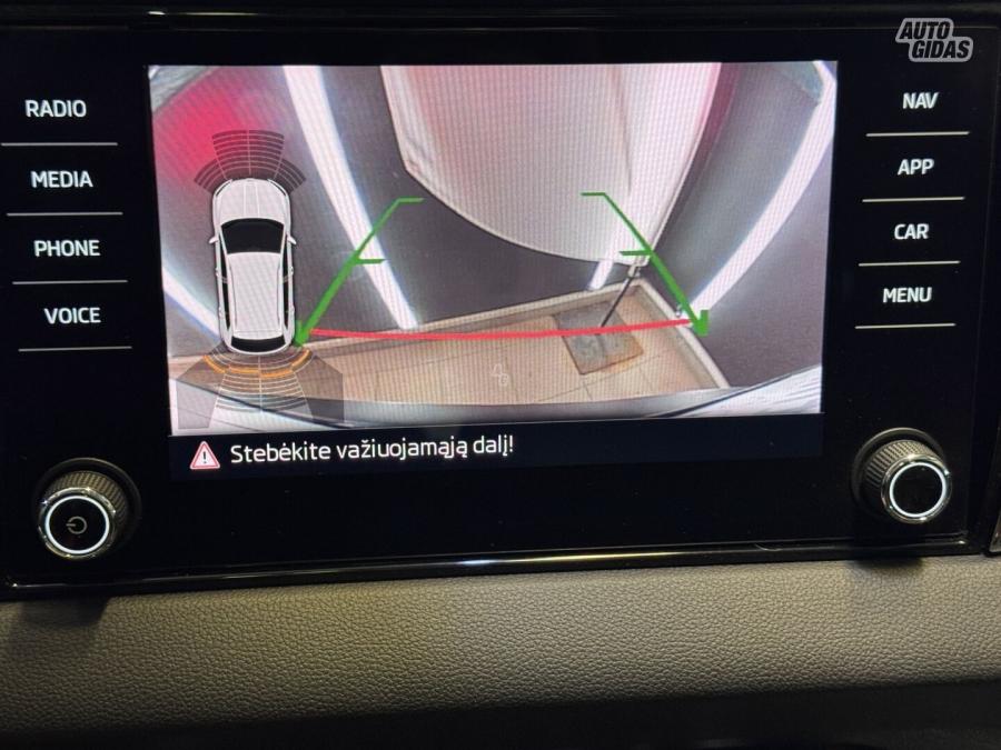 Pelēks Skoda Karoq 2020 Avižieniai, ar dzinēja tilpumu 1.50 L un nobraukumu 145 tūkst. km par 18500 €, foto 27 vietnē AUTOMOTO.COM.LV