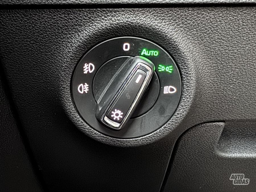 Pelēks Skoda Karoq 2020 Avižieniai, ar dzinēja tilpumu 1.50 L un nobraukumu 145 tūkst. km par 18500 €, foto 32 vietnē AUTOMOTO.COM.LV
