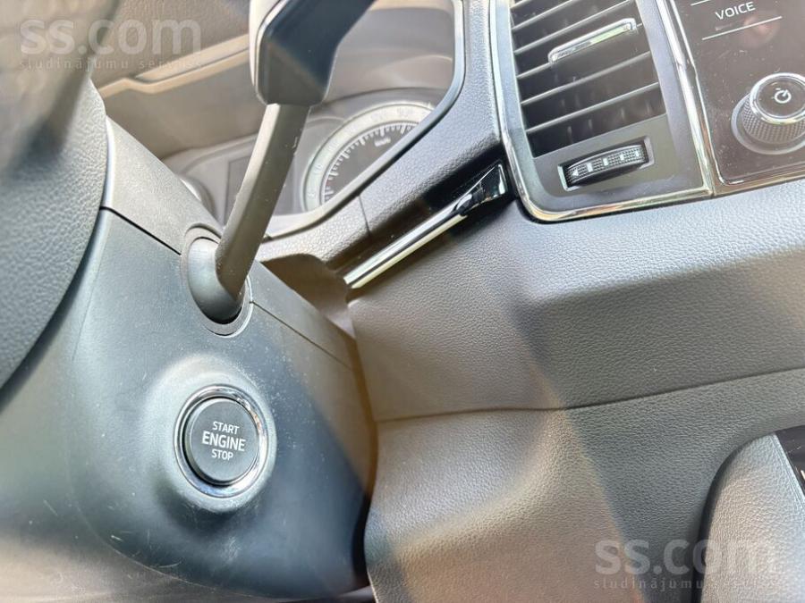 Grey Skoda Karoq 2020 in Riga, with an engine capacity of 2.00 L and mileage of 133 thousand km for 21300 €, photo 23 on AUTOMOTO.COM.LV