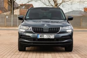 Grey Skoda Karoq 2020 in Jelgava, with an engine capacity of 1.50 L and mileage of 166 thousand km for 16599 €, photo 6 on AUTOMOTO.COM.LV