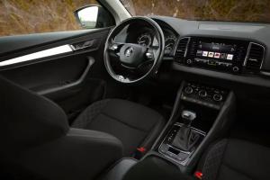 Grey Skoda Karoq 2020 in Jelgava, with an engine capacity of 1.50 L and mileage of 166 thousand km for 16599 €, photo 8 on AUTOMOTO.COM.LV