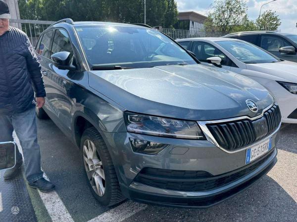 Grey Skoda Karoq 2020 in Panevezys, with an engine capacity of 1.97 L and mileage of 248 thousand km for 14500 €, photo 1 on AUTOMOTO.COM.LV