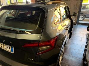 Grey Skoda Karoq 2020 in Panevezys, with an engine capacity of 1.97 L and mileage of 248 thousand km for 14500 €, photo 6 on AUTOMOTO.COM.LV