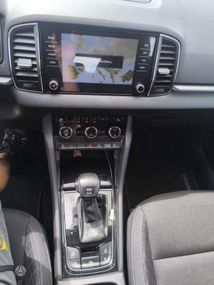 Grey Skoda Karoq 2020 in Panevezys, with an engine capacity of 1.97 L and mileage of 248 thousand km for 14500 €, photo 13 on AUTOMOTO.COM.LV