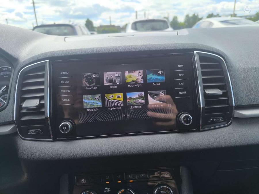 Grey Skoda Karoq 2020 in Panevezys, with an engine capacity of 1.97 L and mileage of 248 thousand km for 14500 €, photo 16 on AUTOMOTO.COM.LV