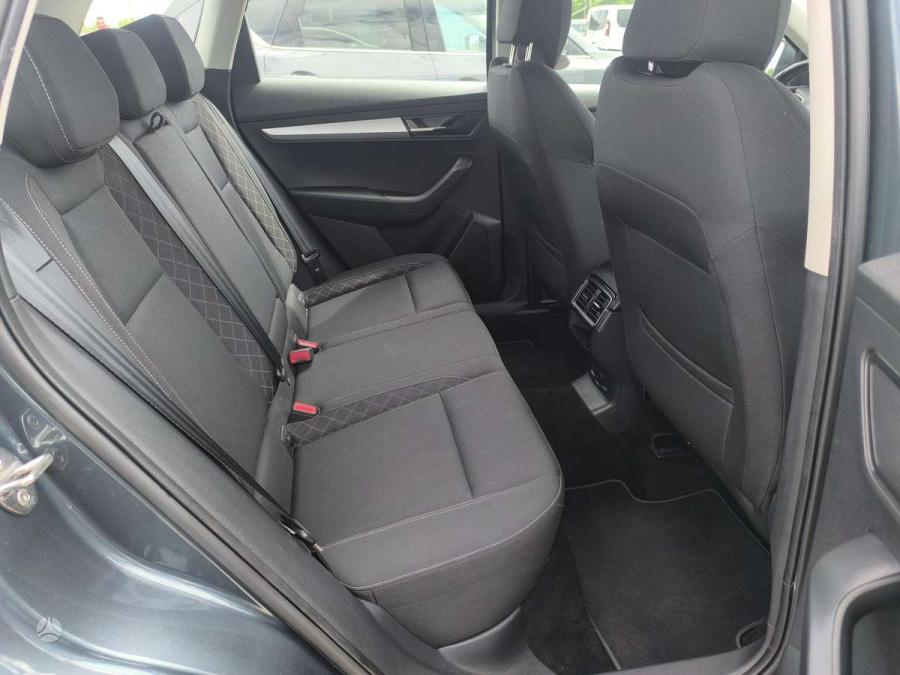 Pelēks Skoda Karoq 2020 Panevēža, ar dzinēja tilpumu 1.97 L un nobraukumu 247 tūkst. km par 14000 €, foto 17 vietnē AUTOMOTO.COM.LV