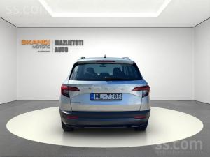 Серый Шкода Karoq 2020 в Рига, объемом двигателя 1.60 л и пробегом 166 тыс. км за 14990 €, фото 5 на AUTOMOTO.COM.LV