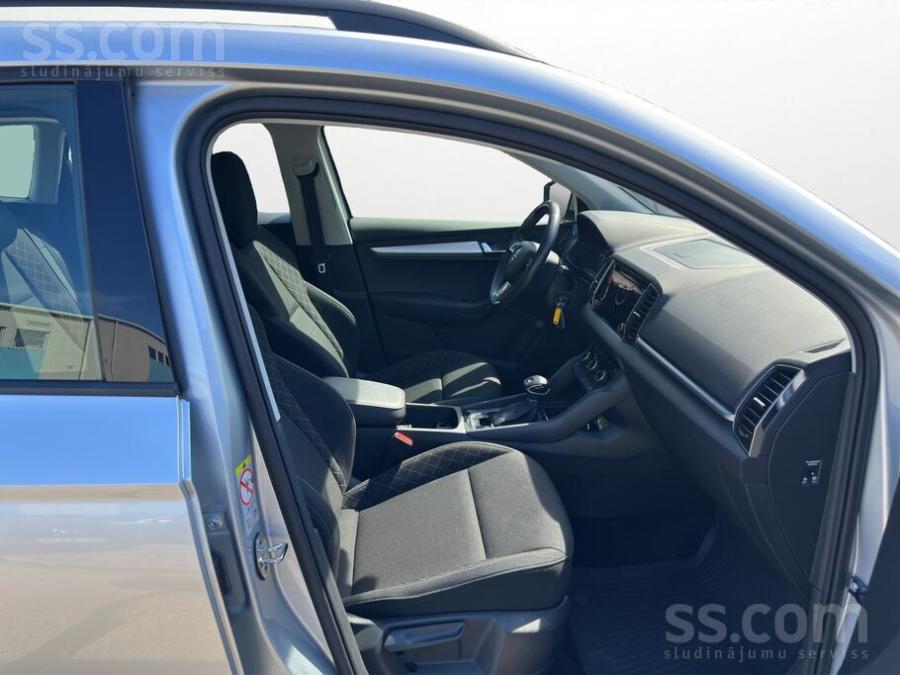 Серый Шкода Karoq 2020 в Рига, объемом двигателя 1.60 л и пробегом 166 тыс. км за 14990 €, фото 15 на AUTOMOTO.COM.LV