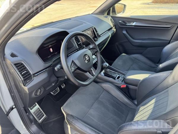 Grey Skoda Karoq 2020 in Riga, with an engine capacity of 2.00 L and mileage of 54 thousand km for 24700 €, photo 2 on AUTOMOTO.COM.LV