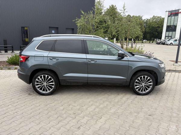 Pelēks Skoda Karoq 2020 Kauņa, ar dzinēja tilpumu 1.97 L un nobraukumu 205 tūkst. km par 12200 €, foto 3 vietnē AUTOMOTO.COM.LV