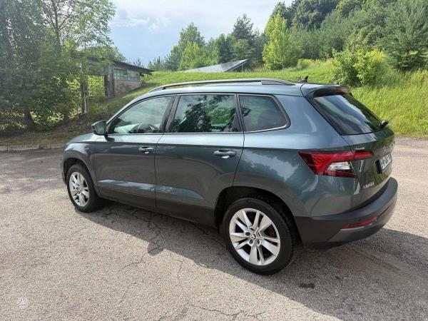 Pelēks Skoda Karoq 2020 Ukmergė, ar dzinēja tilpumu 1.60 L un nobraukumu 154 tūkst. km par 12300 €, foto 2 vietnē AUTOMOTO.COM.LV