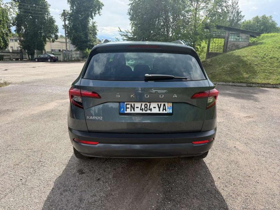 Grey Skoda Karoq 2020 in Ukmerge, with an engine capacity of 1.60 L and mileage of 154 thousand km for 12300 €, photo 7 on AUTOMOTO.COM.LV
