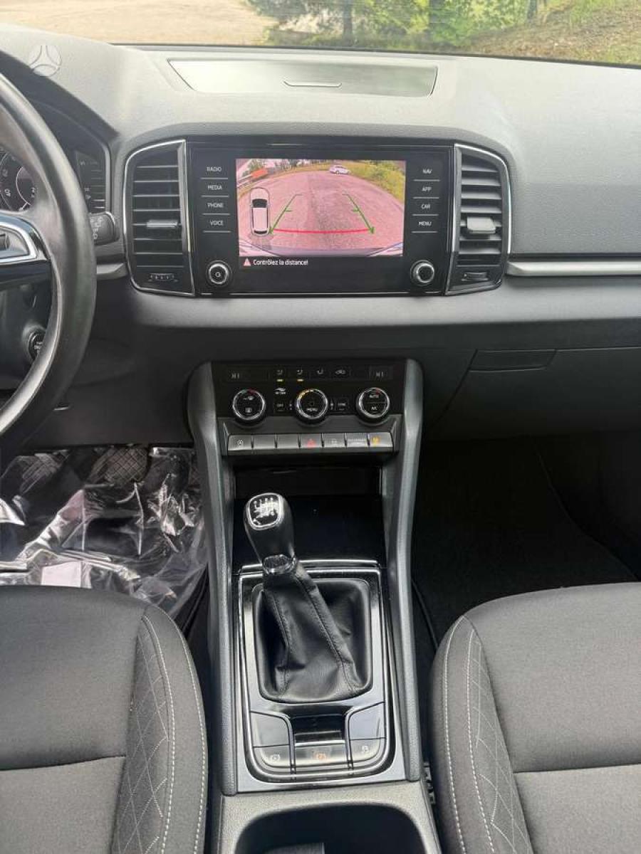 Grey Skoda Karoq 2020 in Ukmerge, with an engine capacity of 1.60 L and mileage of 154 thousand km for 12300 €, photo 14 on AUTOMOTO.COM.LV