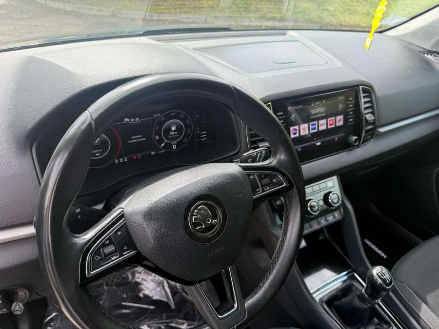 Grey Skoda Karoq 2020 in Ukmerge, with an engine capacity of 1.60 L and mileage of 154 thousand km for 12300 €, photo 16 on AUTOMOTO.COM.LV
