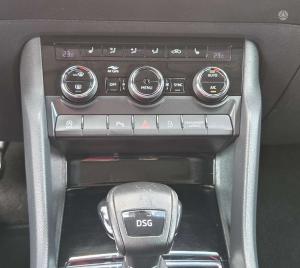 Pelēks Skoda Karoq 2020 Šauļi, ar dzinēja tilpumu 1.50 L un nobraukumu 217 tūkst. km par 15250 €, foto 10 vietnē AUTOMOTO.COM.LV