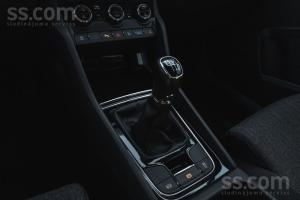 Серый Шкода Karoq 2020 в Вентспилс, объемом двигателя 1.50 л и пробегом 136 тыс. км за 18100 €, фото 23 на AUTOMOTO.COM.LV