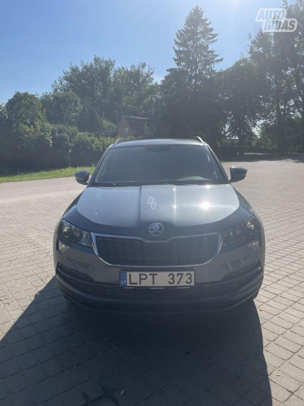 Pelēks Skoda Karoq 2020 Vilkaviškis, ar dzinēja tilpumu 1.60 L un nobraukumu 187 tūkst. km par 13800 €, foto 1 vietnē AUTOMOTO.COM.LV