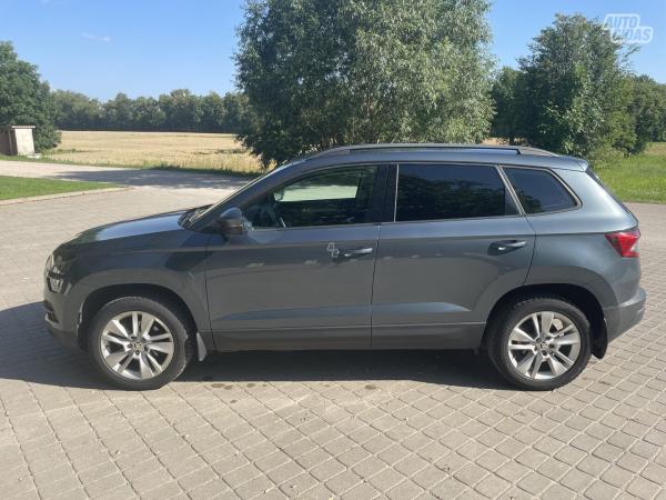 Pelēks Skoda Karoq 2020 Vilkaviškis, ar dzinēja tilpumu 1.60 L un nobraukumu 187 tūkst. km par 13800 €, foto 2 vietnē AUTOMOTO.COM.LV