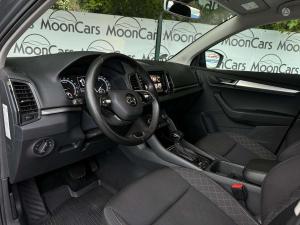 Grey Skoda Karoq 2020 in Vilnius, with an engine capacity of 1.97 L and mileage of 221 thousand km for 12900 €, photo 10 on AUTOMOTO.COM.LV