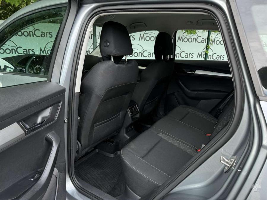 Grey Skoda Karoq 2020 in Vilnius, with an engine capacity of 1.97 L and mileage of 221 thousand km for 12900 €, photo 16 on AUTOMOTO.COM.LV