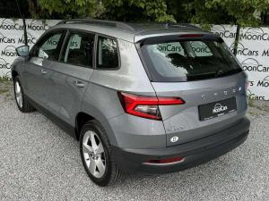 Grey Skoda Karoq 2020 in Vilnius, with an engine capacity of 1.60 L and mileage of 221 thousand km for 12900 €, photo 9 on AUTOMOTO.COM.LV