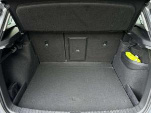 Grey Skoda Karoq 2020 in Vilnius, with an engine capacity of 1.60 L and mileage of 221 thousand km for 12900 €, photo 17 on AUTOMOTO.COM.LV