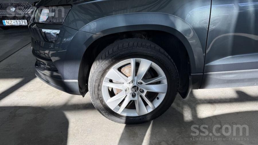 Pelēks Skoda Karoq 2020 Rīga, ar dzinēja tilpumu 1.50 L un nobraukumu 88 tūkst. km par 16900 €, foto 10 vietnē AUTOMOTO.COM.LV