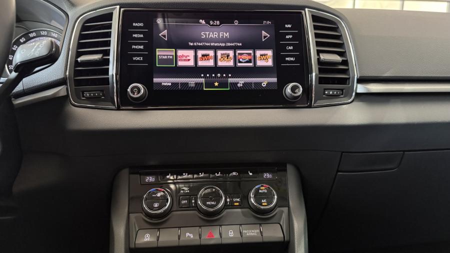 Grey Skoda Karoq 2020 in Riga, with an engine capacity of 1.50 L and mileage of 88 thousand km for 16900 €, photo 22 on AUTOMOTO.COM.LV
