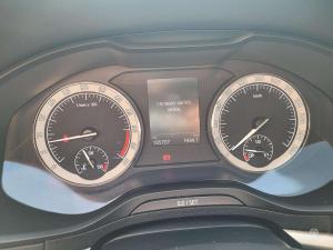 Grey Skoda Karoq 2020 in Vilnius, with an engine capacity of 1.60 L and mileage of 196 thousand km for 12500 €, photo 6 on AUTOMOTO.COM.LV
