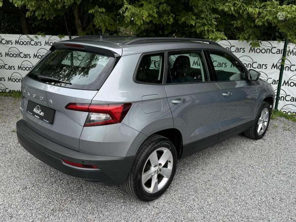 Grey Skoda Karoq 2020 in Vilnius, with an engine capacity of 1.97 L and mileage of 221 thousand km for 12700 €, photo 6 on AUTOMOTO.COM.LV
