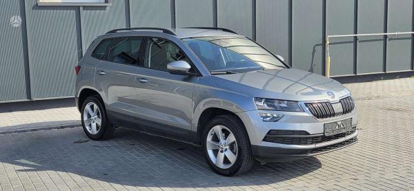 Grey Skoda Karoq 2020 in Siauliai, with an engine capacity of 1.50 L and mileage of 218 thousand km for 11000 €, photo 8 on AUTOMOTO.COM.LV
