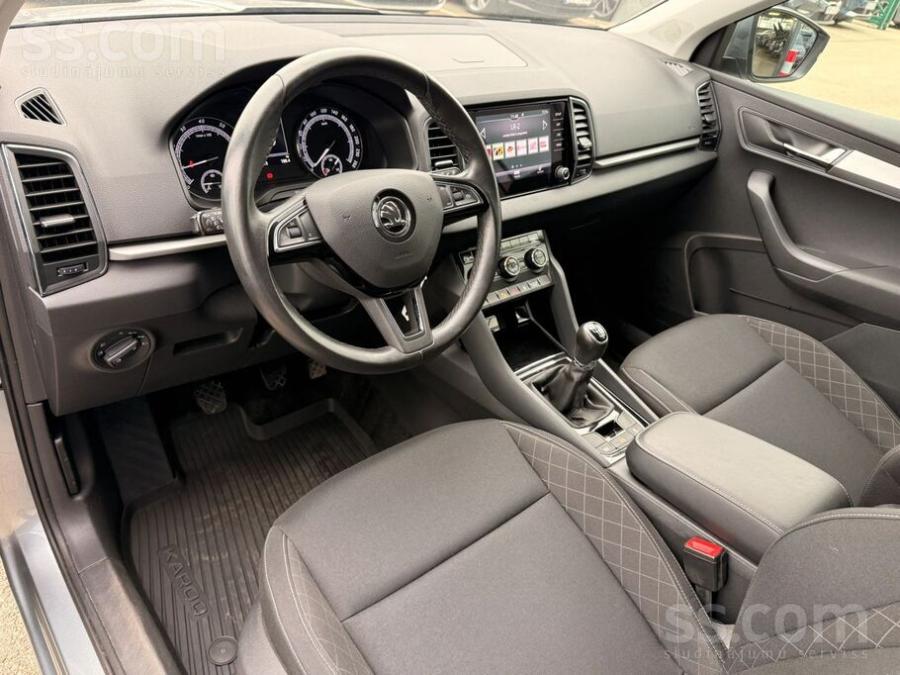 Pelēks Skoda Karoq 2020 Rīga, ar dzinēja tilpumu 1.50 L un nobraukumu 52 tūkst. km par 18990 €, foto 8 vietnē AUTOMOTO.COM.LV