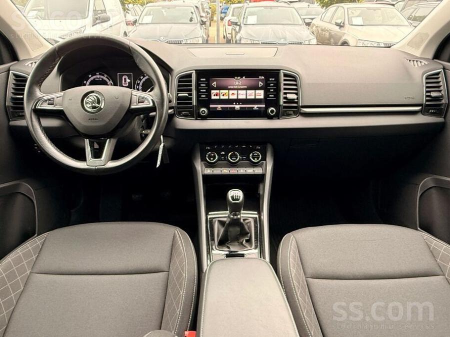 Pelēks Skoda Karoq 2020 Rīga, ar dzinēja tilpumu 1.50 L un nobraukumu 52 tūkst. km par 18990 €, foto 9 vietnē AUTOMOTO.COM.LV